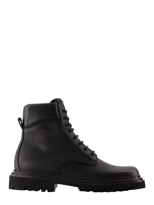 Dolce & Gabbana Classic Hammer Ankle Boots - Black
