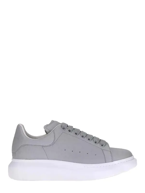 Alexander McQueen Oversized Logo-print Sneakers - Grey