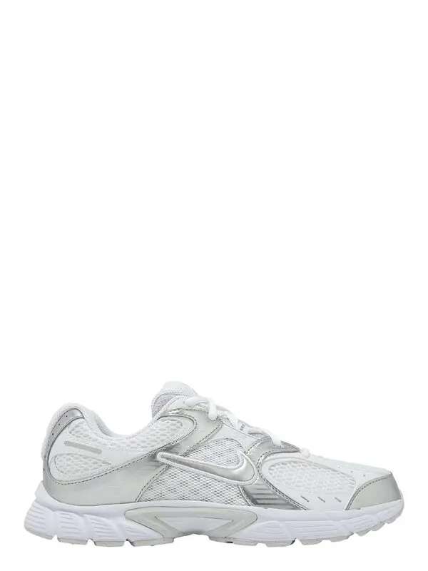 Nike V5 Rnr Gs Sneakers - White