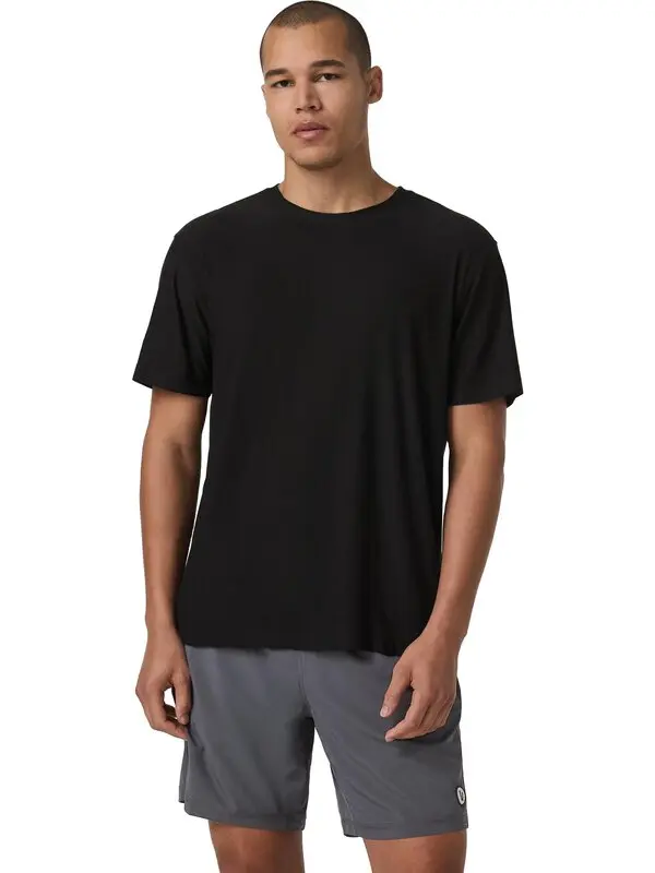 Vuori Short Sleeve Strato Tech T-shirt Relaxed Fit - Black