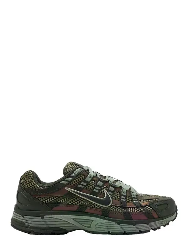 Nike P-6000 Low-top Sneakers - Green