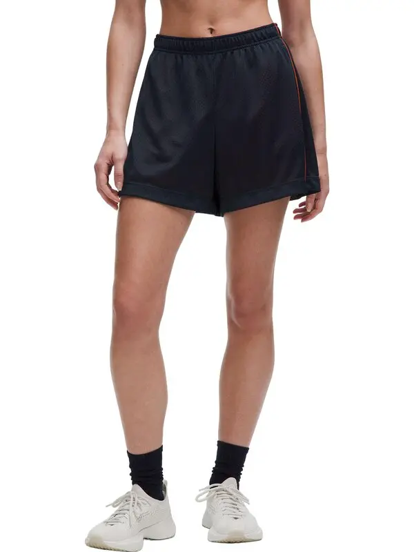 Lululemon Double-layered Mesh Mid-rise 5" Shorts - True Navy/autumn Rust