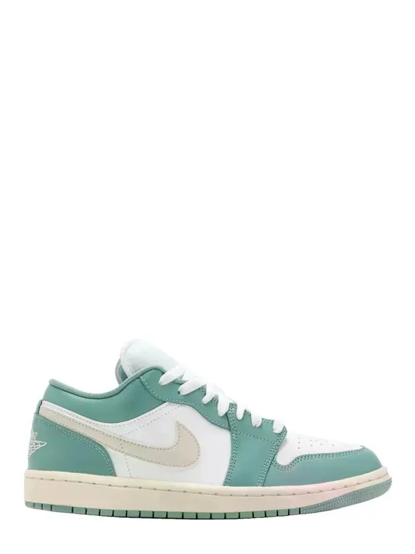 Nike Air Jordan 1 Low Sneakers - Green