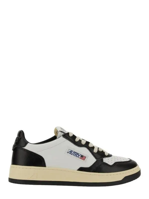 AUTRY Medalist Leather Sneakers - White