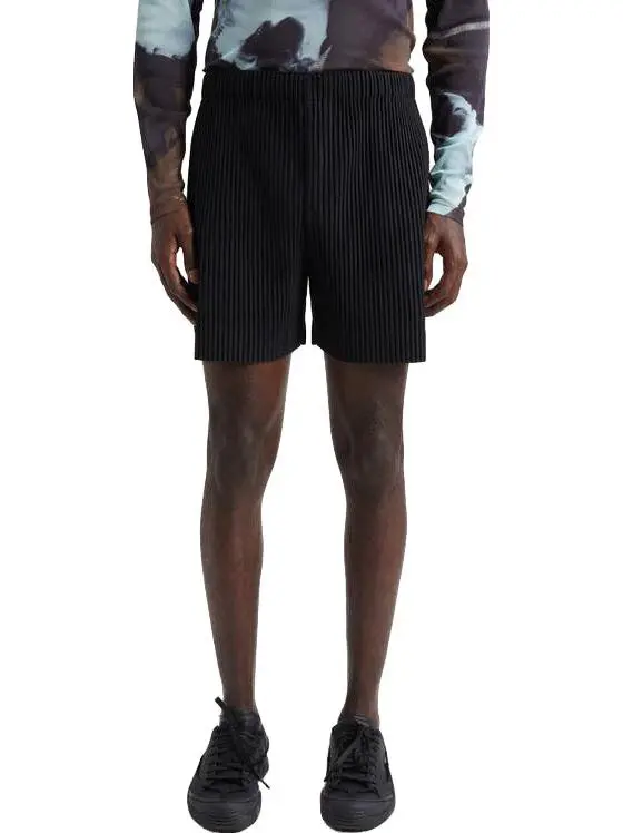 Issey Miyake Monthly Colors July Pleated Shorts - Black