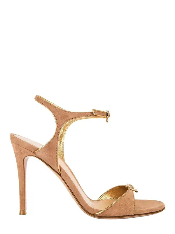 GIANVITO ROSSI Ankle Strap Sandal - Praline & Mekong