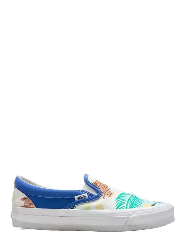 VANS Palm Tree Print Slip-on Trainers - White
