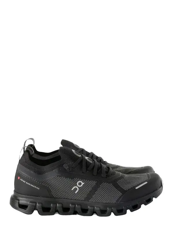 On Cloud 6 Versa Low-top Sneakers - Black