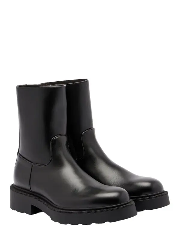 THE ROW Nobilis Leather Ankle Boots - Black
