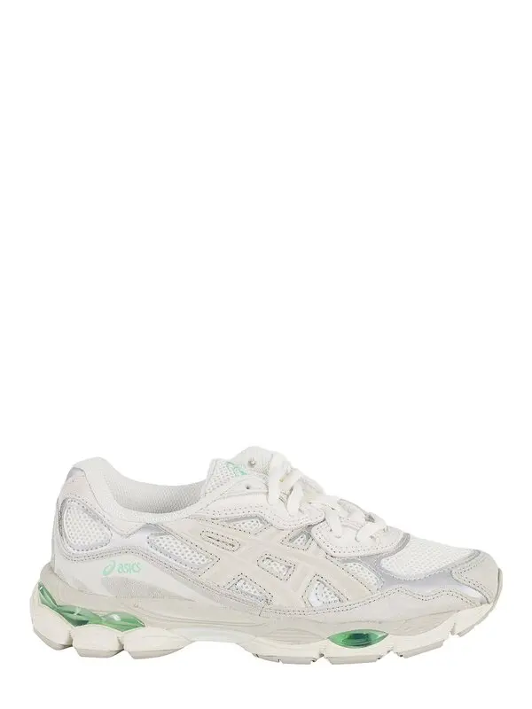 Asics Sneakers - Cream