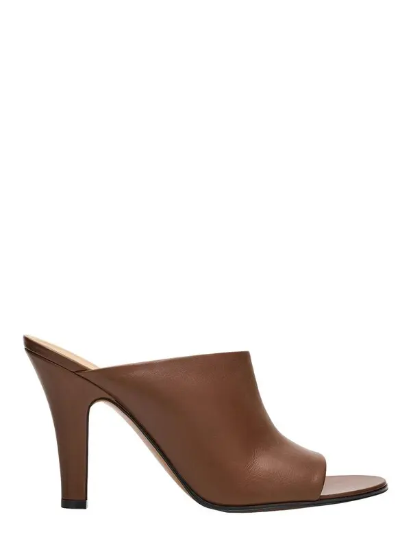 THE ROW Signum Leather Mules - Mousse