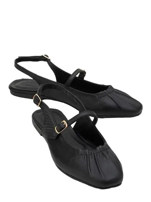 FOREVER & ALWAYS SHOES Leather Closed-toe Sandal - Black Leather