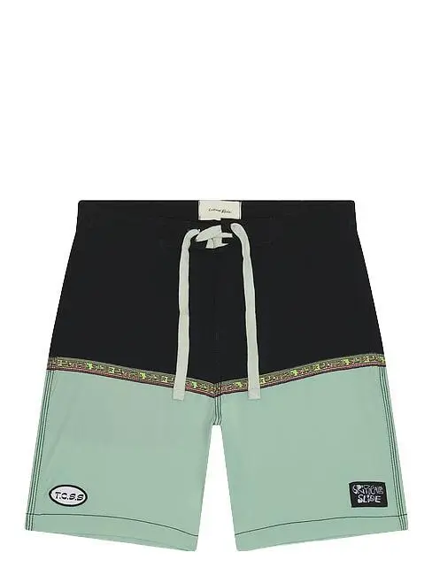 CRITICAL SLIDE Monolith 18 Boardshort - Black