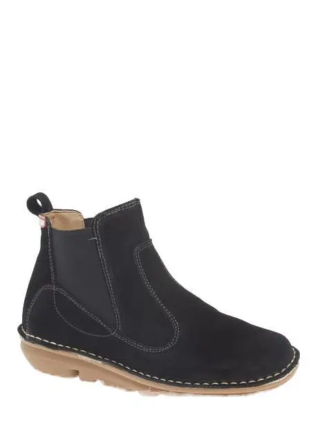 ON FOOT Silken Chelsea Boot - Black