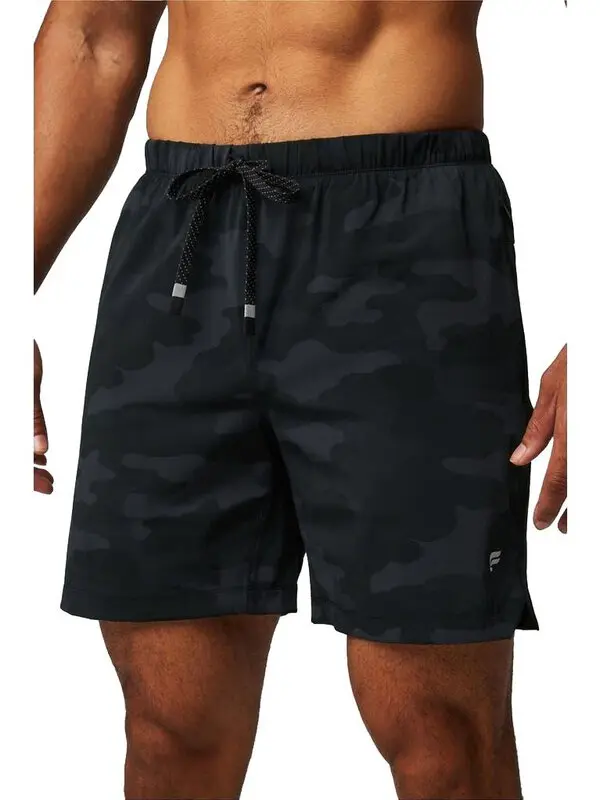 FABLETICS 7" Lightweight Short - Black Tactical Camo