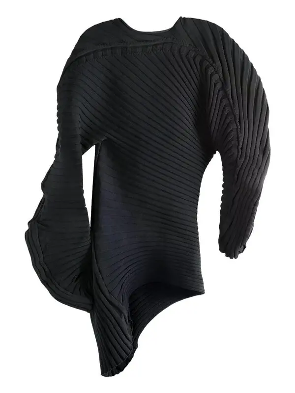 Issey Miyake Asymmetric Hem Sweater - Black