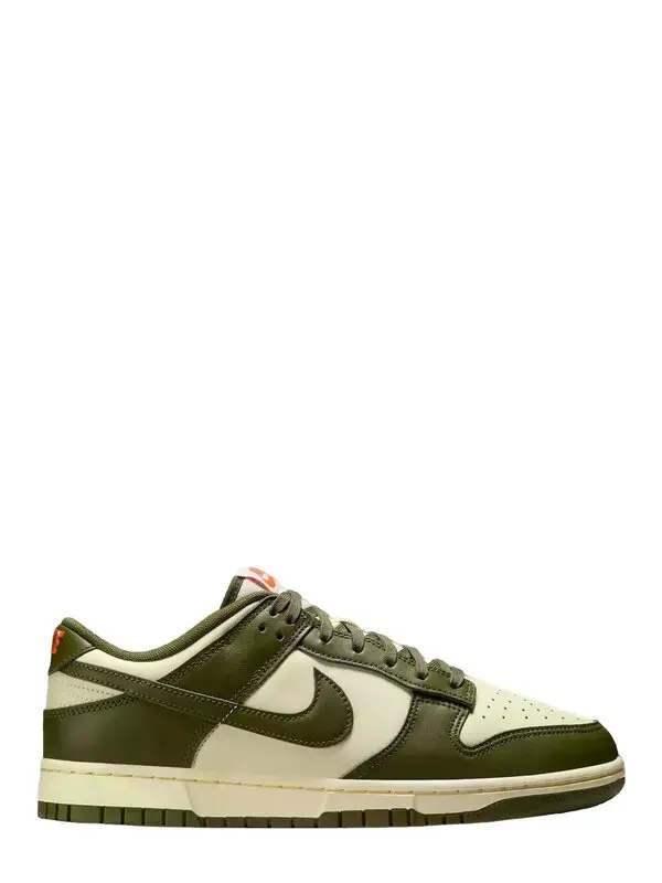 Nike Leather Panelled Low Trainers - Neutrals