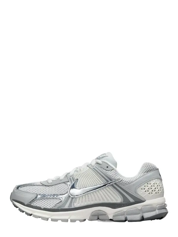 Nike Zoom Vomero Sneakers - White
