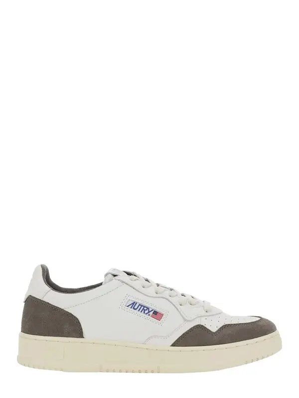 AUTRY Medalist Low Top Sneakers With Side Logo - White