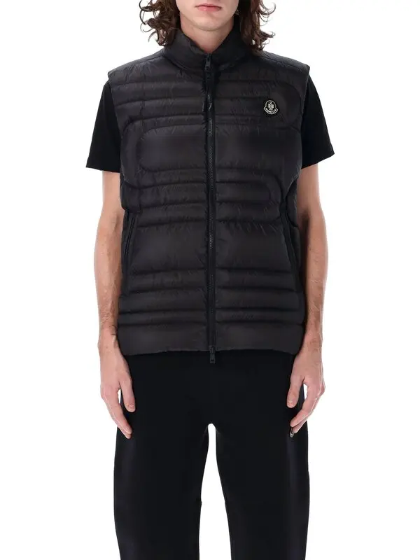 Moncler Emeishan Snake-quilted Down Gilet - Black