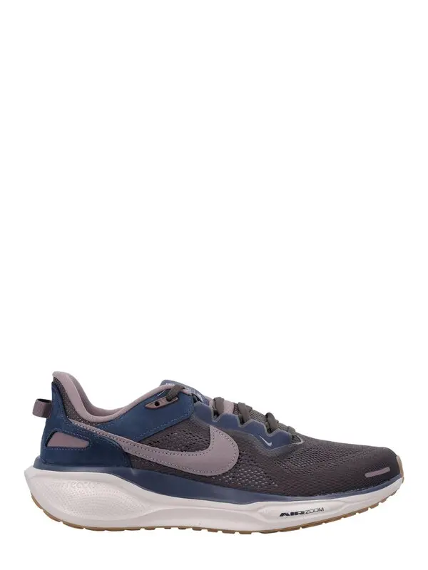 Nike Sneakers - Black Tea Violet
