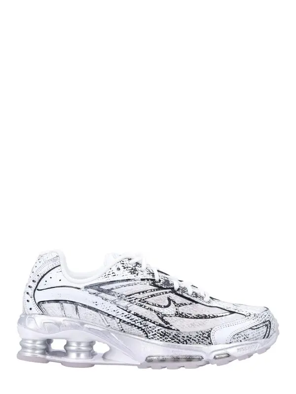Nike Lace Up Sneakers - White Metallic Platinum