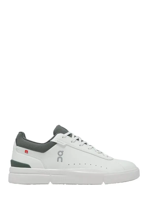 On The Roger Advantage Sneakers - White