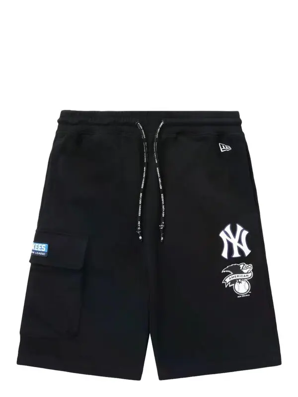 New Era Yankees Logo Cargo Shorts - Black