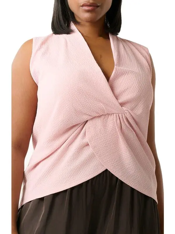 ESTELLE Hadley Twist Front Seersucker Top - Blush Berry