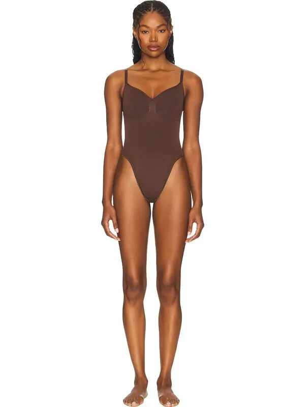 SKIMS Seamless Sculpt Thong Bodysuit - Cocoa