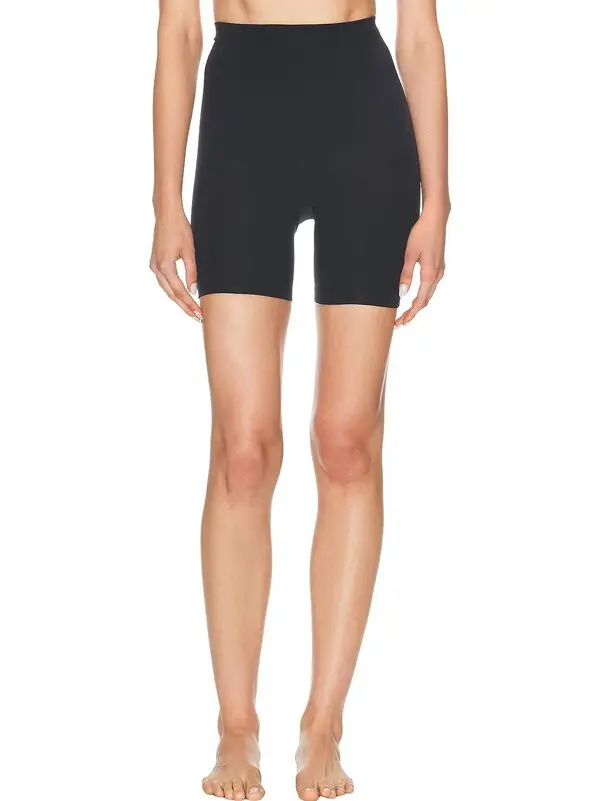 SKIMS Seamless Sculpt Mid Thigh Short - Onyx