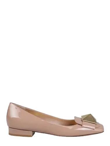 Valentino Garavani Leather Loafers With Stud Embellishments - Pink