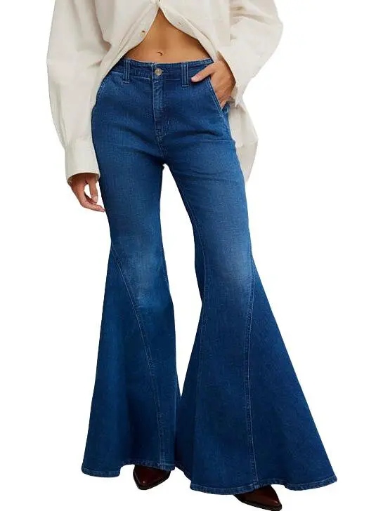 Free People Marque Flare Jeans - Kora