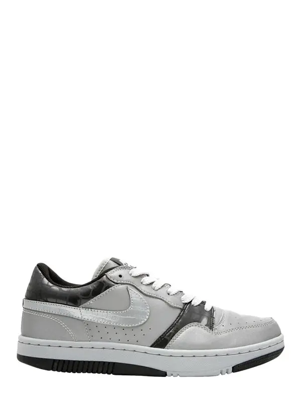 Nike Court Force Premium Sneakers - Silver