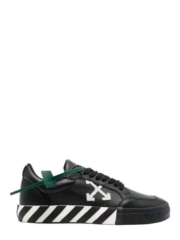 Off-White Vulcanized Low-top Sneakers - Black