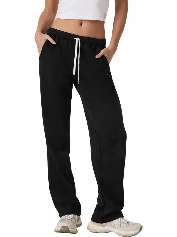 Vuori Sedona Straight Leg Sweatpant Shorts - Black