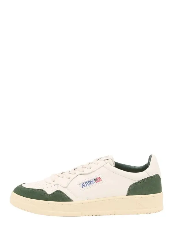AUTRY 01 Medalist Low Goat Leather Sneakers - Wht/bottle