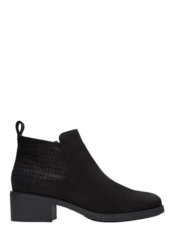 Clarks Memi Zip Leather Boots - Black Interest