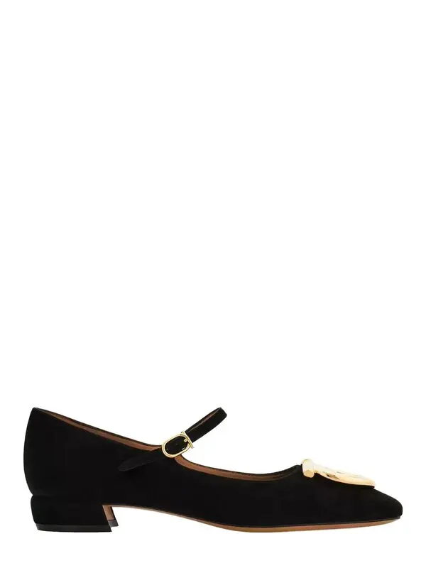 FERRAGAMO Gancini Leather Pumps - Black