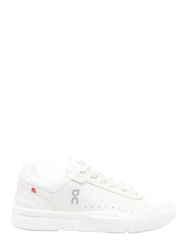 On The Roger Advantage Lace-up Sneakers - White