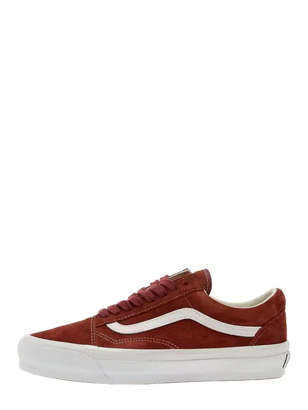 VANS Old Skool Suede Sneakers - Red