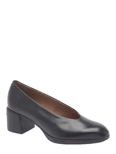 WONDERS Leather Almond Toe Pumps - Nature Black