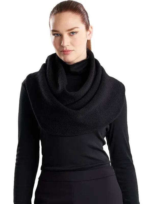 Natori Boiled Wool Snood - Black
