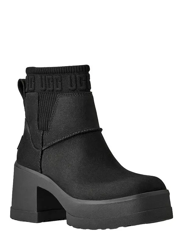 UGG Moxy Leather Chelsea Boots - Black