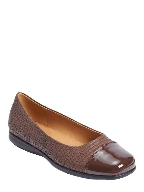 COMFORTVIEW The Fay Slip On Flat - Brown Woven