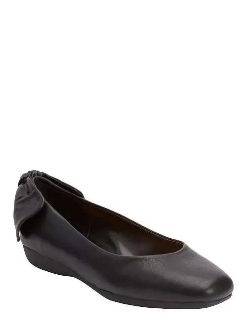 COMFORTVIEW The Delia Slip-on Flat - Black