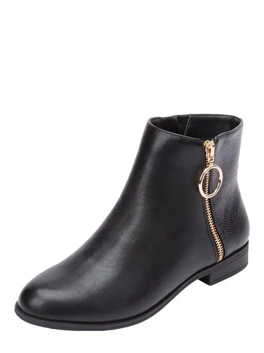 COMFORTVIEW Leather-like Booties - Black