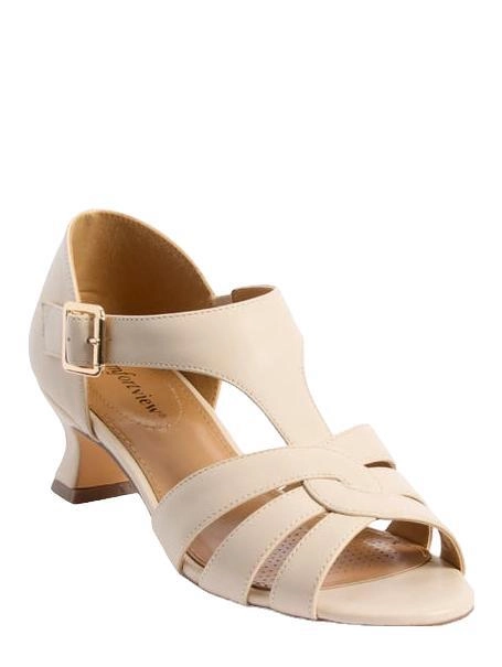 COMFORTVIEW Kenna Pump With Adjustable Buckle - Bone