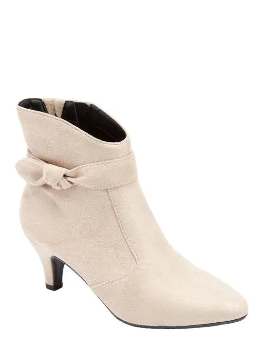 COMFORTVIEW The Corrine Bootie - Oyster Pearl