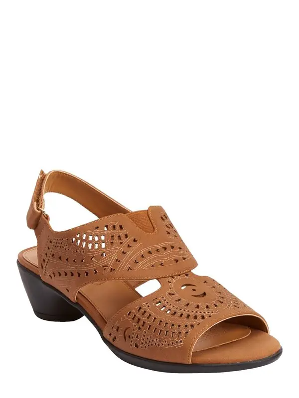 COMFORTVIEW Etta Perforated Shootie - Cognac